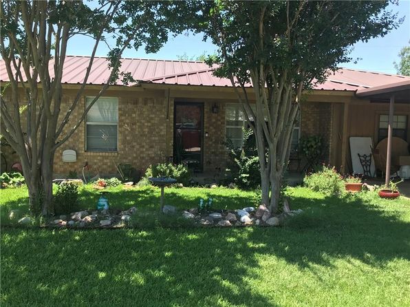 Hamilton Real Estate - Hamilton TX Homes For Sale | Zillow