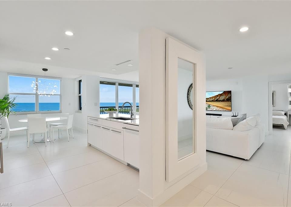6585 Nicholas Blvd Naples, FL, 34108 - Apartments for Rent | Zillow