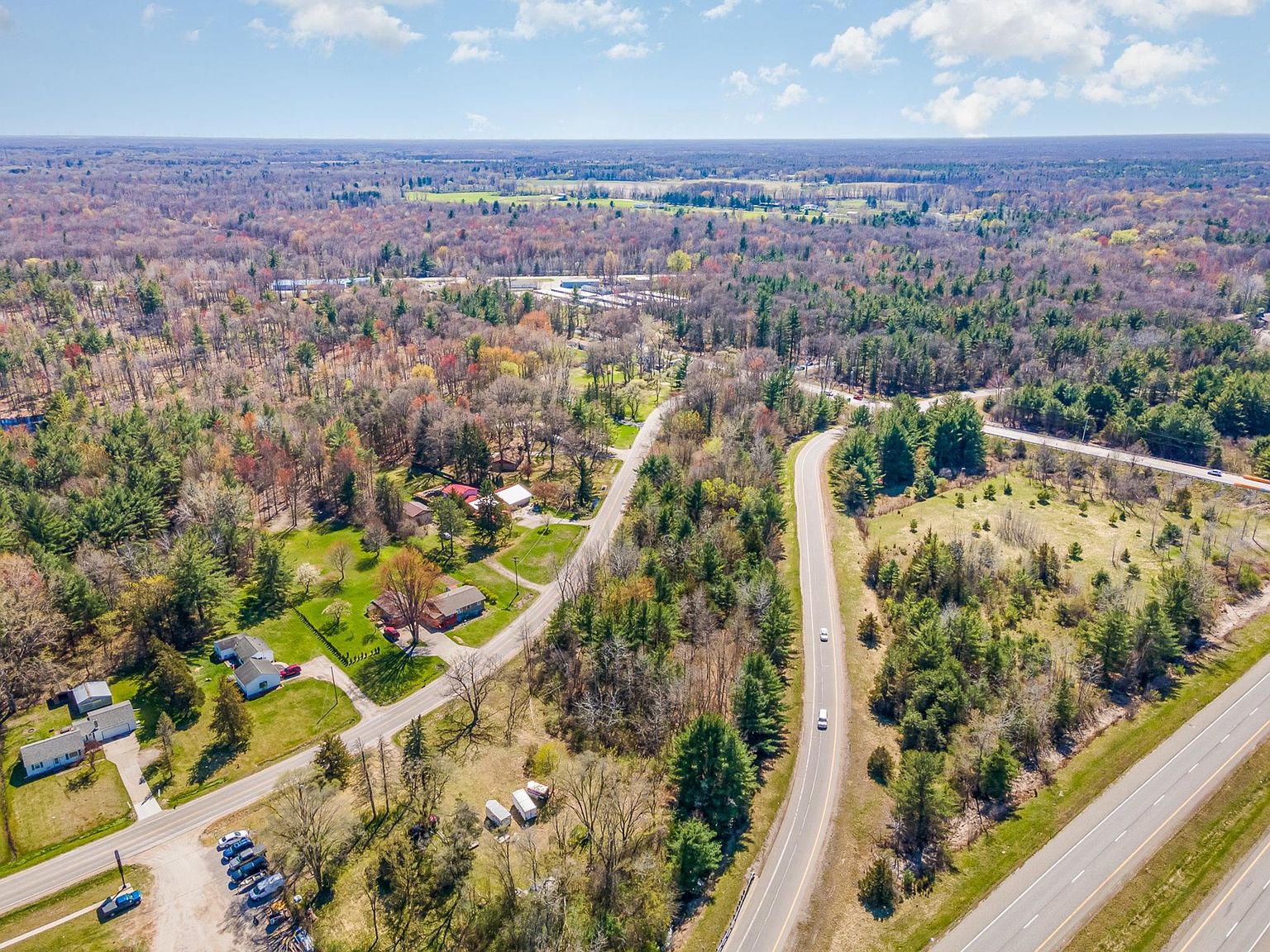 6600 W Wackerly St, Midland, MI 48642 | MLS #50141509 | Zillow