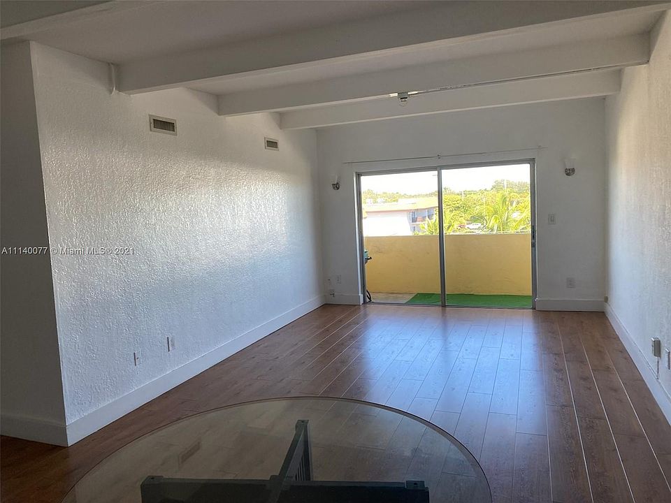 7410 SW 82nd St Miami, FL, 33143 - Apartments for Rent | Zillow