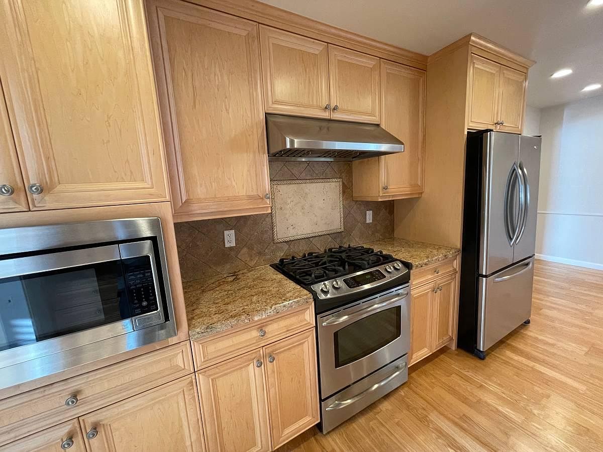 2471 Whitman Way, San Bruno, CA 94066 | Zillow