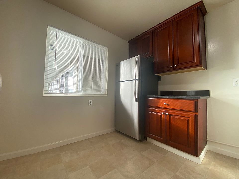 Bing 1917 - 1917 6th St Berkeley CA | Zillow