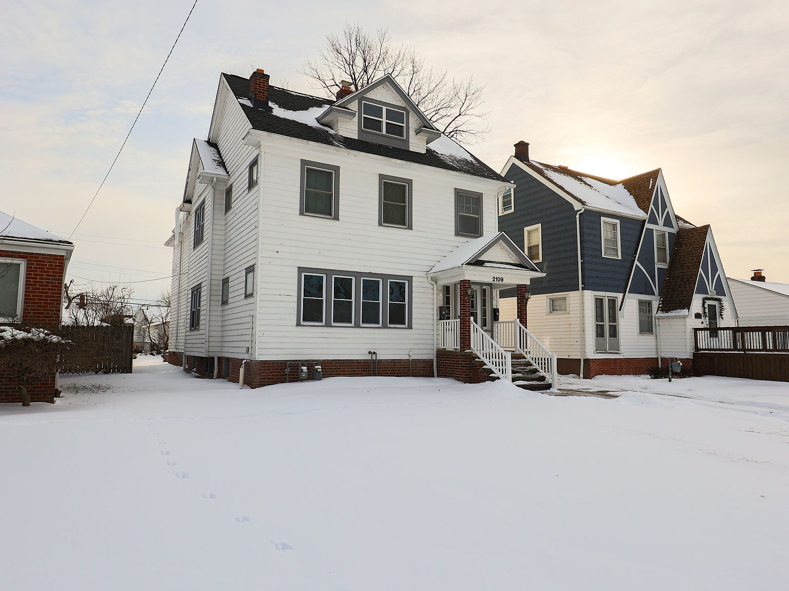 2109 Russell Ave #1, Cleveland, OH 44134 | Zillow