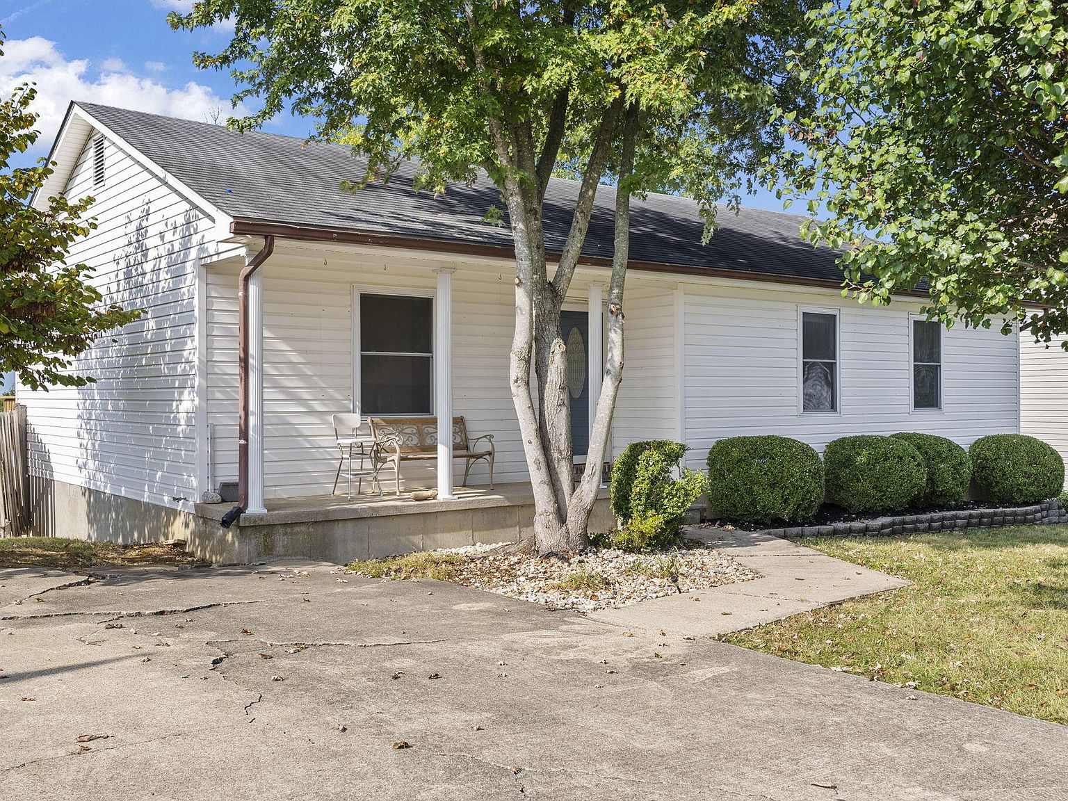 112 Roark Ct, Lawrenceburg, KY 40342 | Zillow
