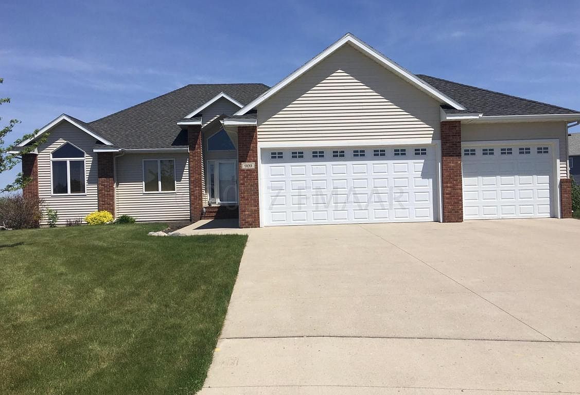 909 Maple River Ct, Mapleton, ND 58059 | Zillow