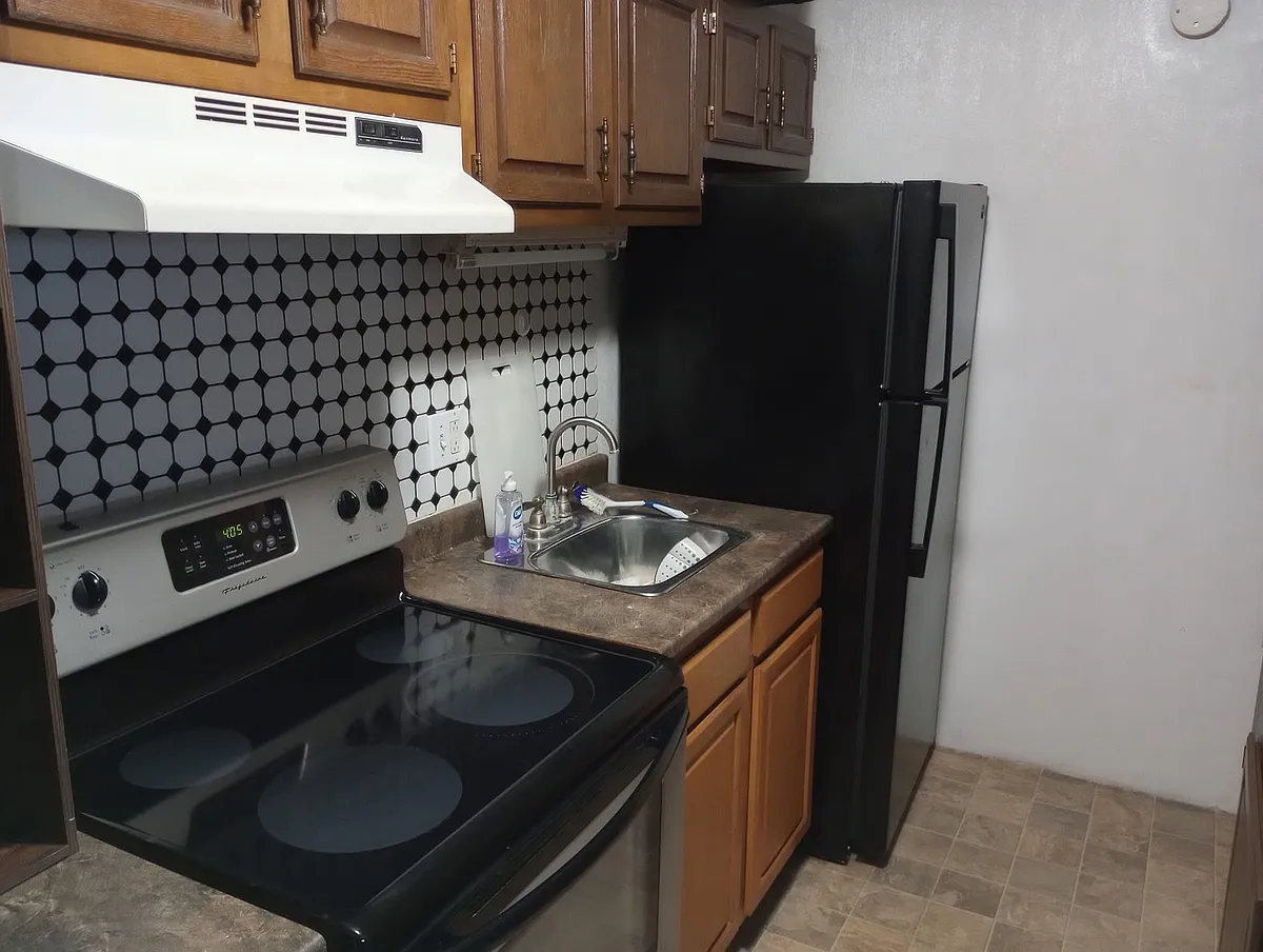 217 N Bridge St Apt 2, Bellaire, MI 49615 | HotPads