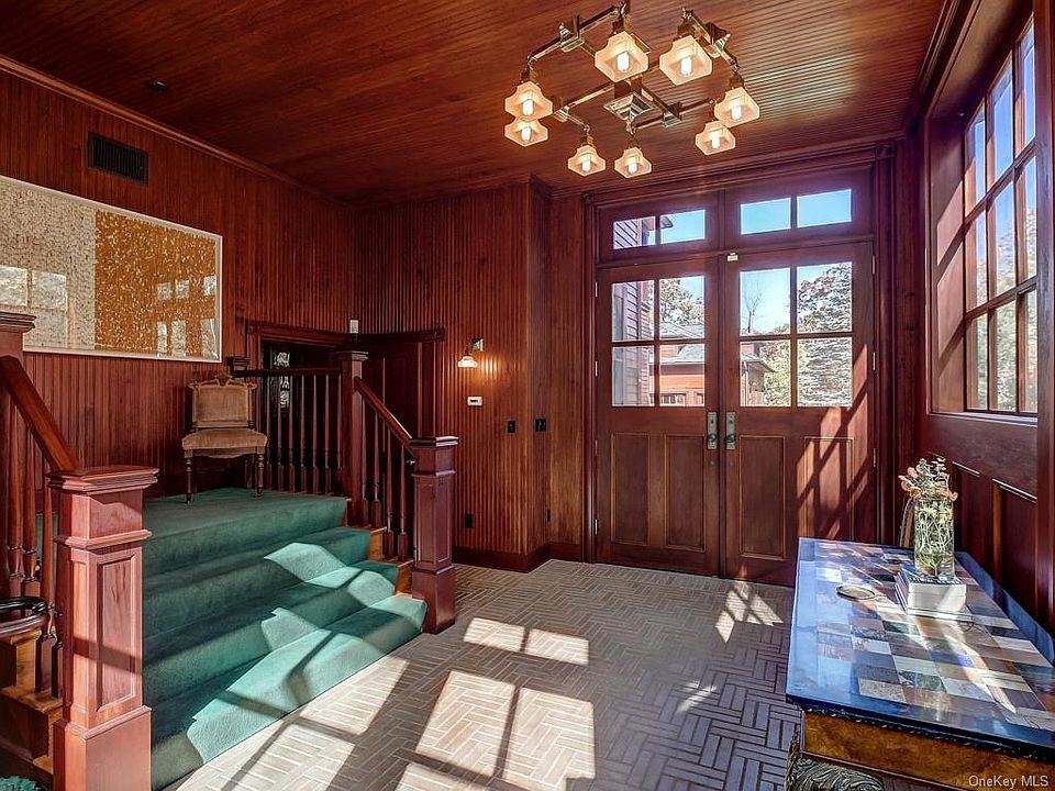 18 Patterson Brook Rd, Tuxedo Park, NY 10987 | MLS #H6213787 | Zillow