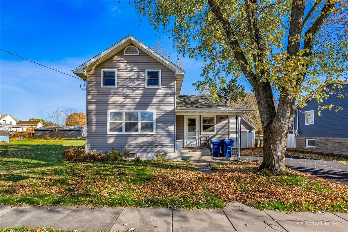 120 Ray St, Hinckley, IL 60520 | MLS #11923005 | Zillow