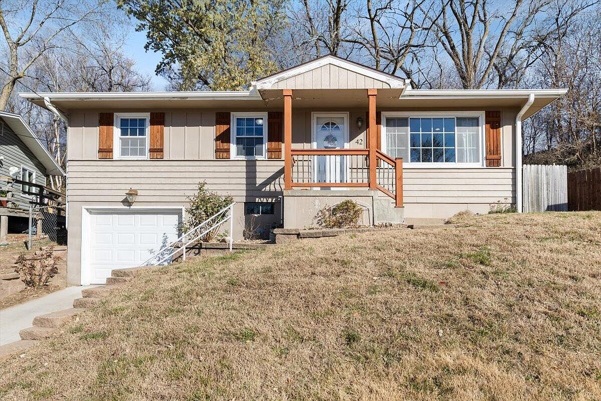 42 Spencer Cir, Council Bluffs, IA 51503 | MLS #23-2029 | Zillow