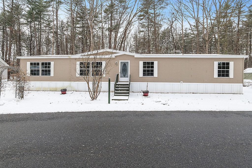 314 Louden Rd TRAILER 65, Saratoga Springs, NY 12866 | Zillow