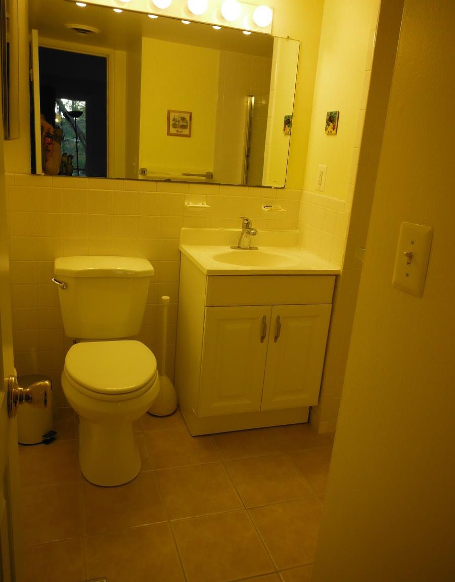 7507 Spring Lake Dr APT C2, Bethesda, MD 20817 | Zillow