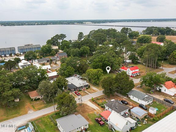 709 N C Street, Bridgeton, NC 28519 | MLS #100453564 | Zillow