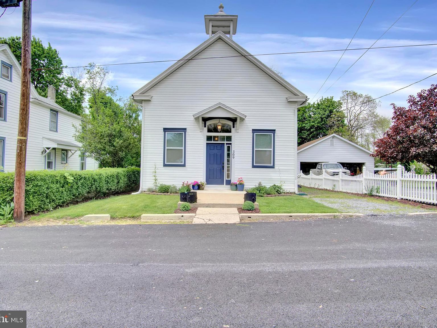 309 Mill St, Mount Holly Springs, PA 17065 | Zillow