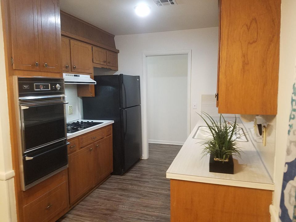 4809 S 85th East Ave, Tulsa, OK 74145 | Zillow