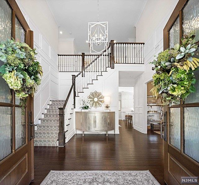 721 Orchard Ln, Franklin Lakes, NJ 07417 | MLS #23017337 | Zillow