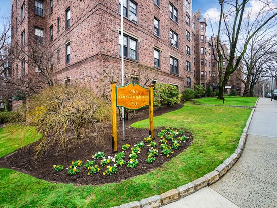 253 Garth Rd APT 1T, Scarsdale, NY 10583 | Zillow
