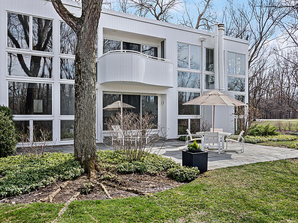 2220 Brae Burn Dr, Riverwoods, IL 60015 | Zillow