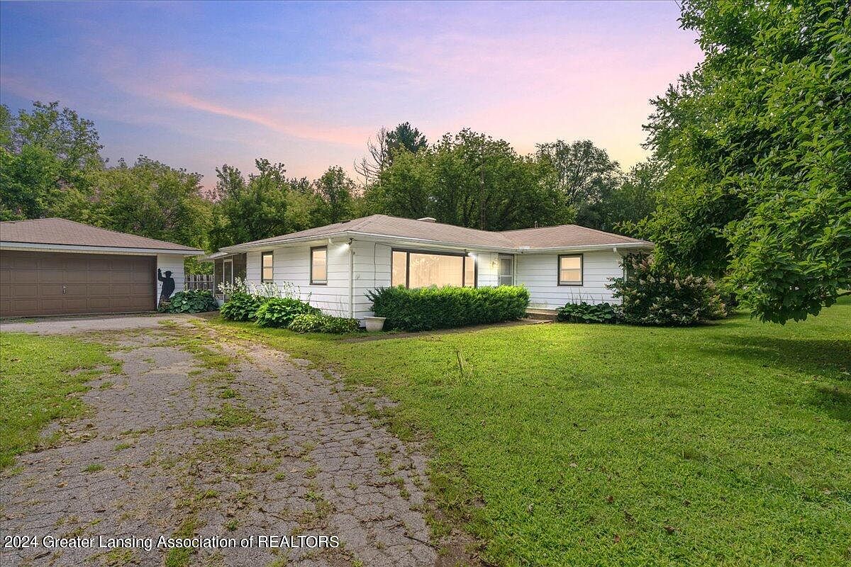 8595 Easton Rd, Rives Junction, MI 49277 | Zillow
