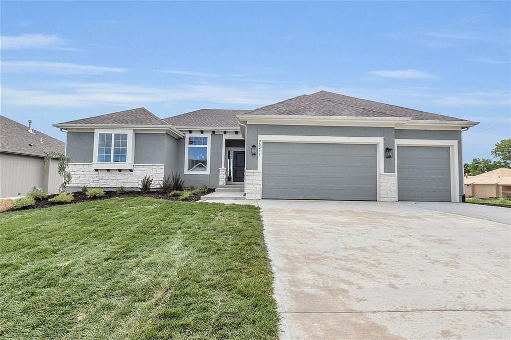 19440 W 202nd St, Spring Hill, KS 66083 | Zillow