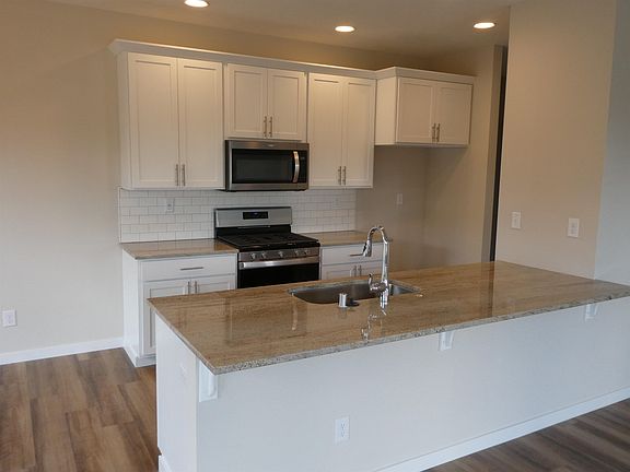 3305 S Custer Ln, Spokane, WA 99223 | Zillow