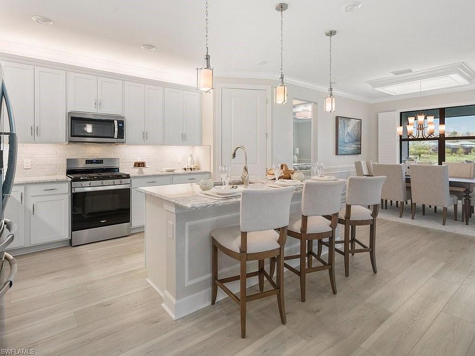 10537 Ventana Ln, Naples, FL 34120 | Zillow