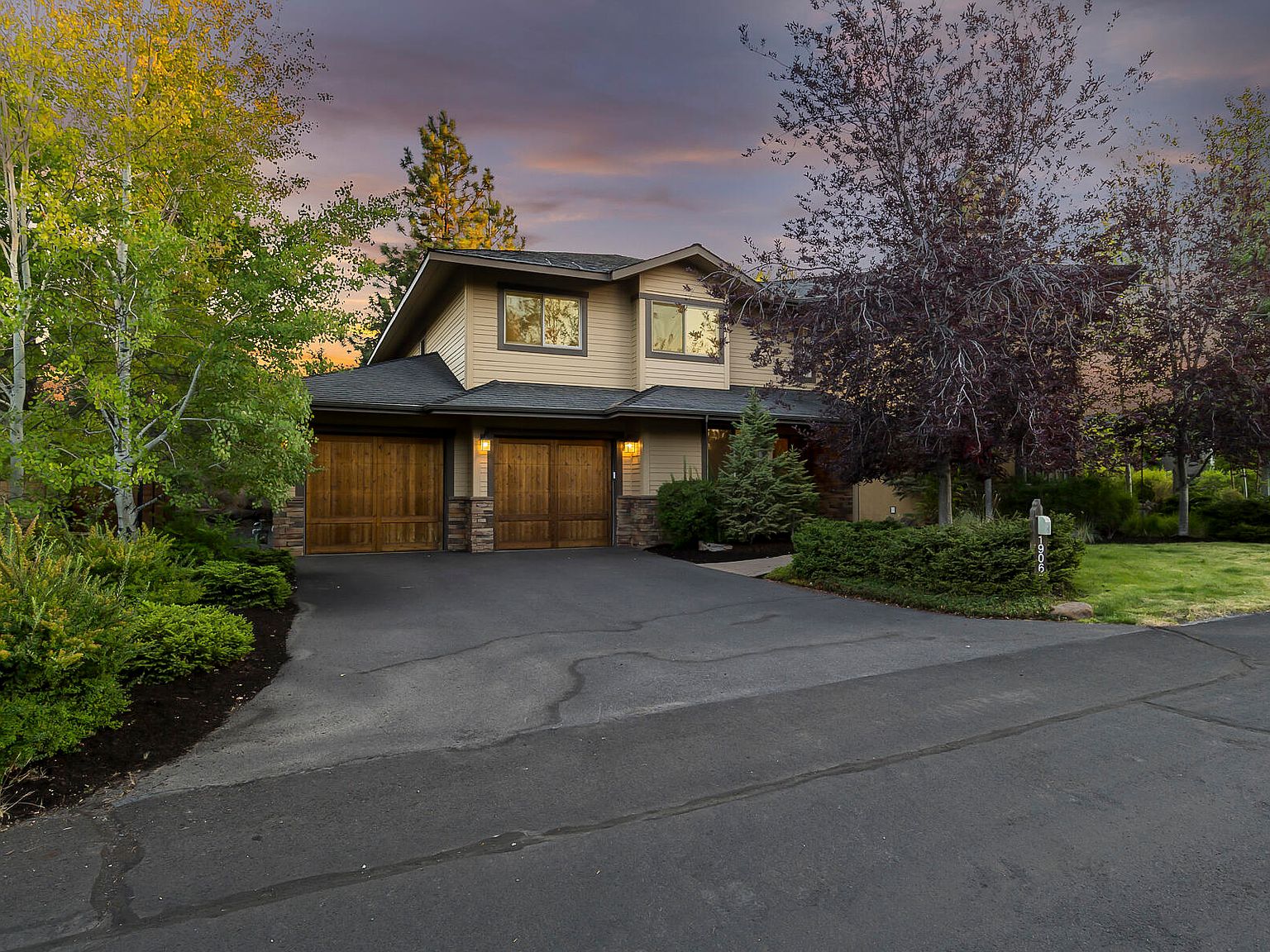 19061 Mount Hood Pl, Bend, OR 97703 | MLS #220169950 | Zillow