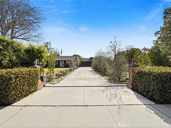 12020 Rives Ave, Downey, CA 90242 | MLS #DW24013058 | Zillow