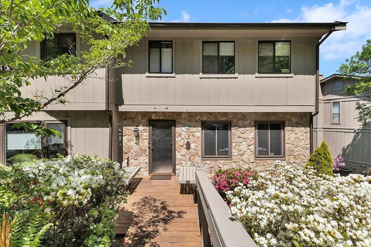 3367 Kelly Ln, Roanoke, VA 24018 | Zillow