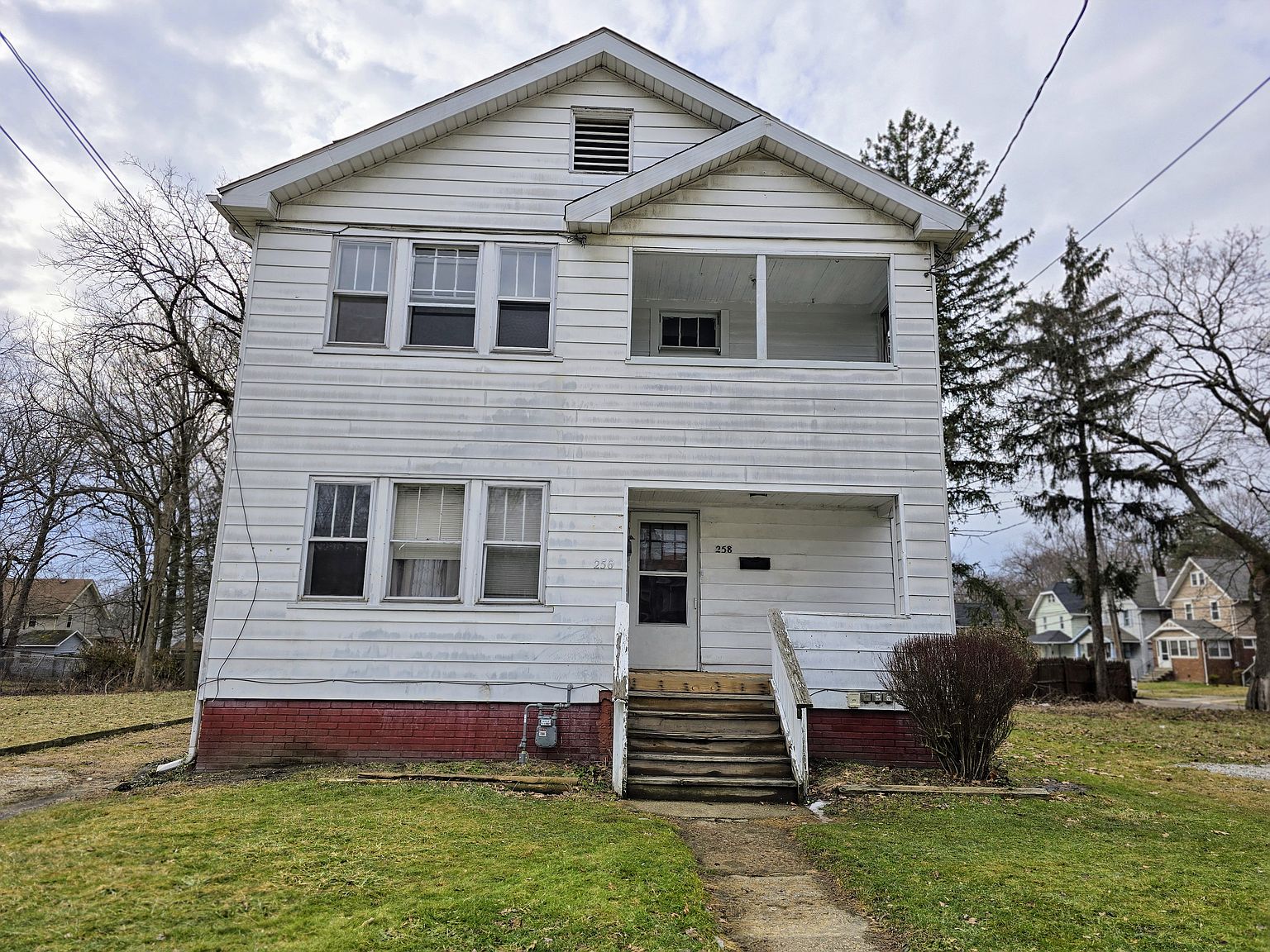 256 & 258 Madison Ave #258, Akron, OH 44320 | Zillow