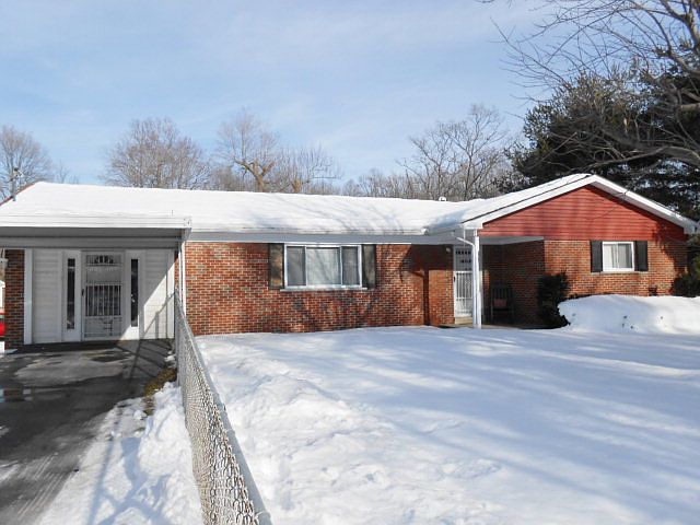 1716 Maxwell Hill Rd, Beckley, WV 25801 | Zillow