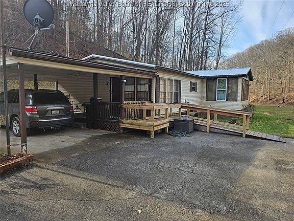 432 W Vickers Dr, Elkview, WV 25071 | Zillow