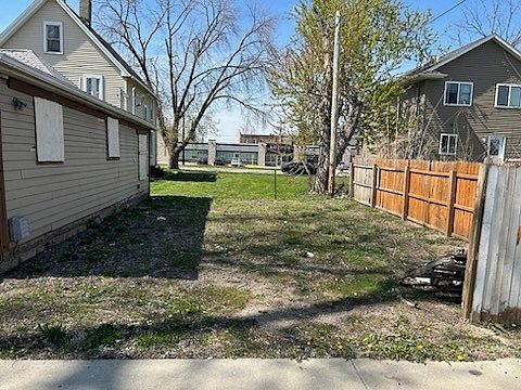 413 3rd St SW, Cedar Rapids, IA 52404 | MLS #2302775 | Zillow