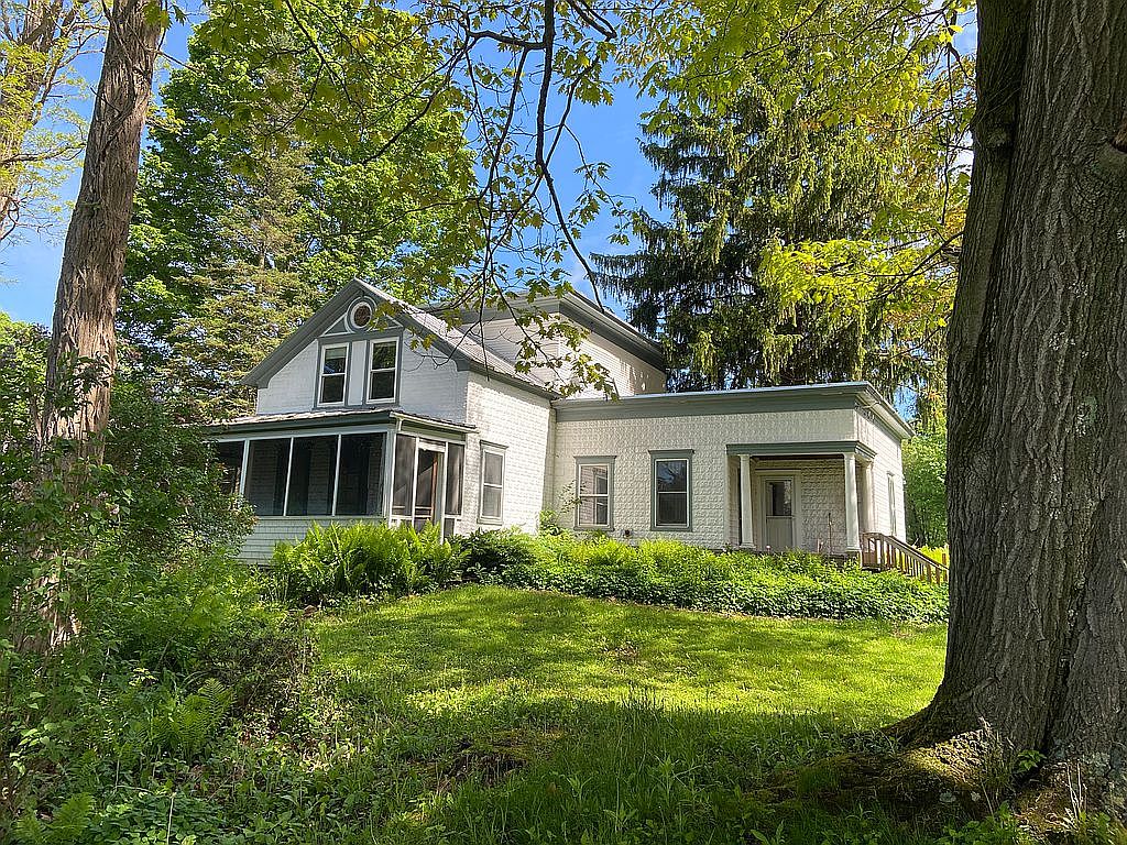 6507 State Route 78, Highgate Center, VT 05459 | Zillow