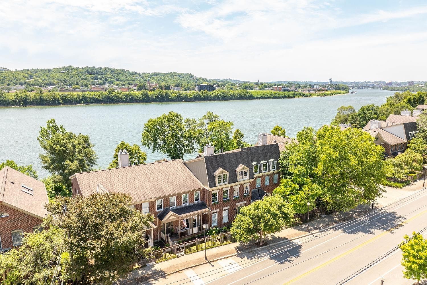 2207 Riverside Dr #C-4, Cincinnati, OH 45202 | Zillow