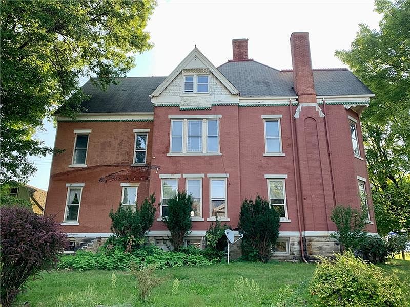 128 W Market St, Mercer, PA 16137 | Zillow
