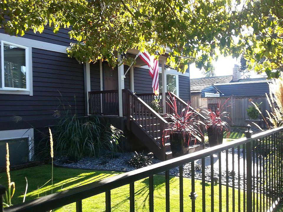 4415 SW Walker St, Seattle, WA 98116 | Zillow