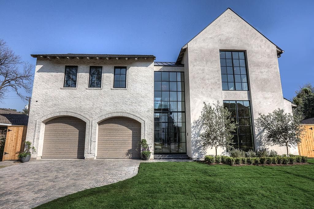 4702 Devon St, Houston, TX 77027 | Zillow