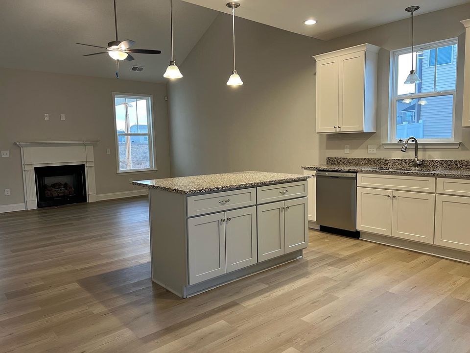 2026 Lachaise Ln, Moore, SC 29369 | Zillow