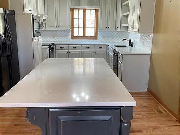 9237 Starlight Road, Floyds Knobs, IN 47119 | MLS #2024012177 | Zillow