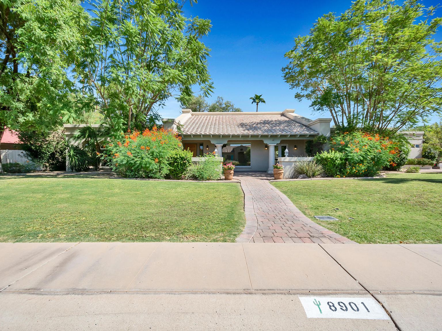 8901 N 85th Way, Scottsdale, AZ 85258 | Zillow