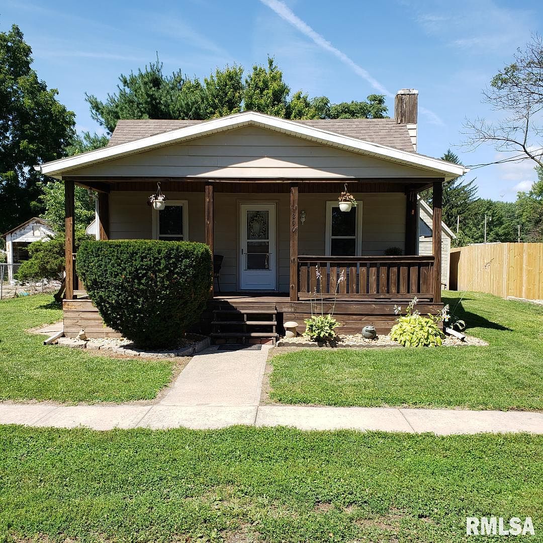206 N Central Ave, Saint David, IL 61563 | Zillow