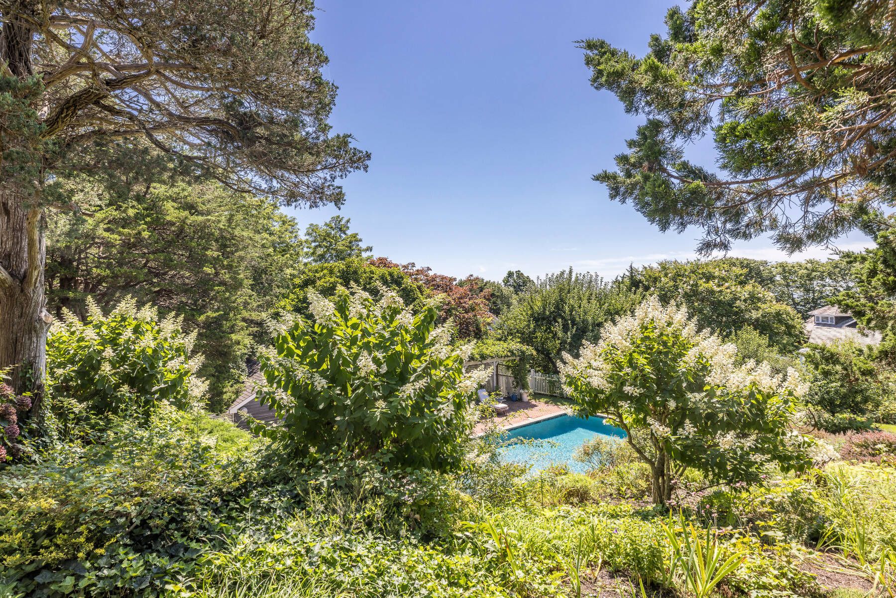 25 Ocean View Ave, Southampton, NY 11968 | Out East