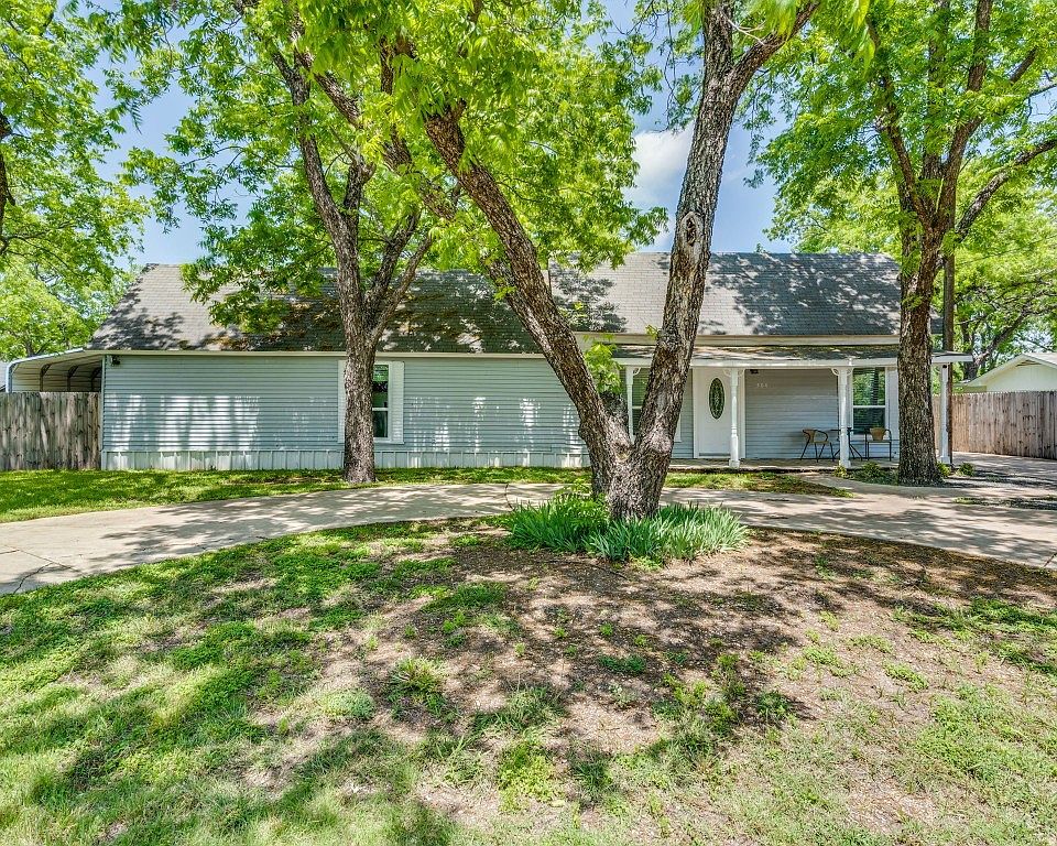 504 Pecan St, Forreston, TX 76041 | Zillow