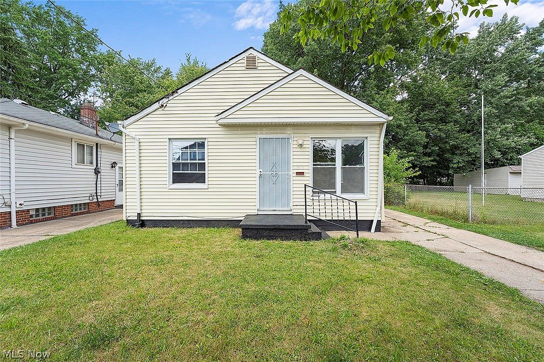 11816 Milligan Ave, Cleveland, OH 44135 | Zillow