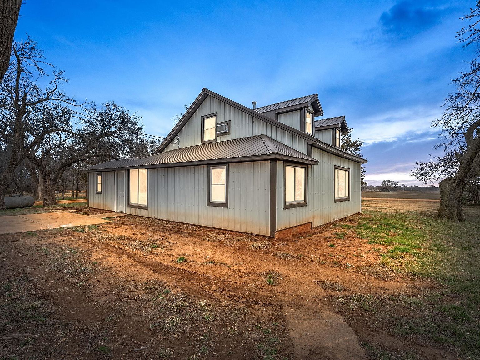 2225 SE 120th Ave, Murdock, KS 67111 | Zillow