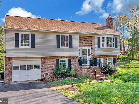 309 Huckstep Ave, Stafford, VA 22556 | MLS #VAST2036854 | Zillow