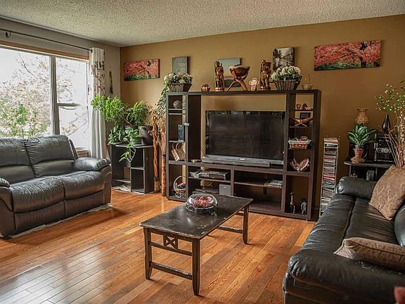 10106 S 103rd Ave, High Level, AB T0H 1Z0 | MLS #A2070168 | Zillow