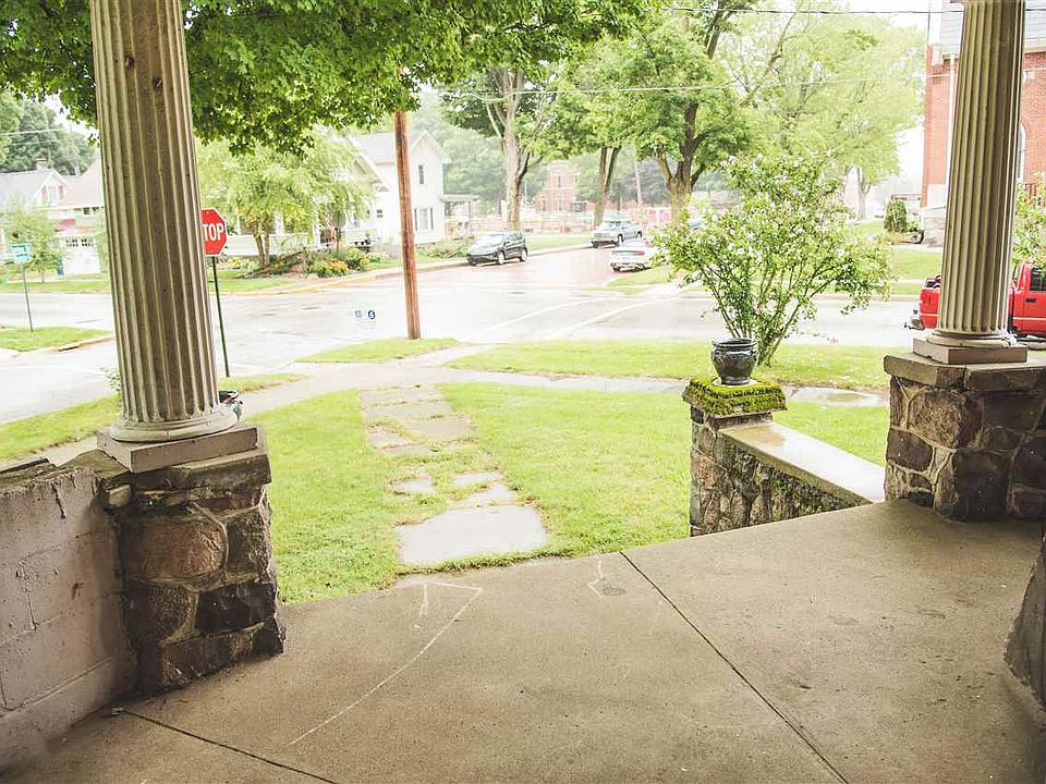 301 W Spring St, Lagrange, IN 46761 | Zillow