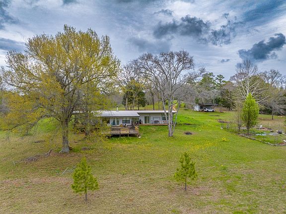205 County Road 3142, Jacksonville, TX 75766 | MLS #20556715 | Zillow