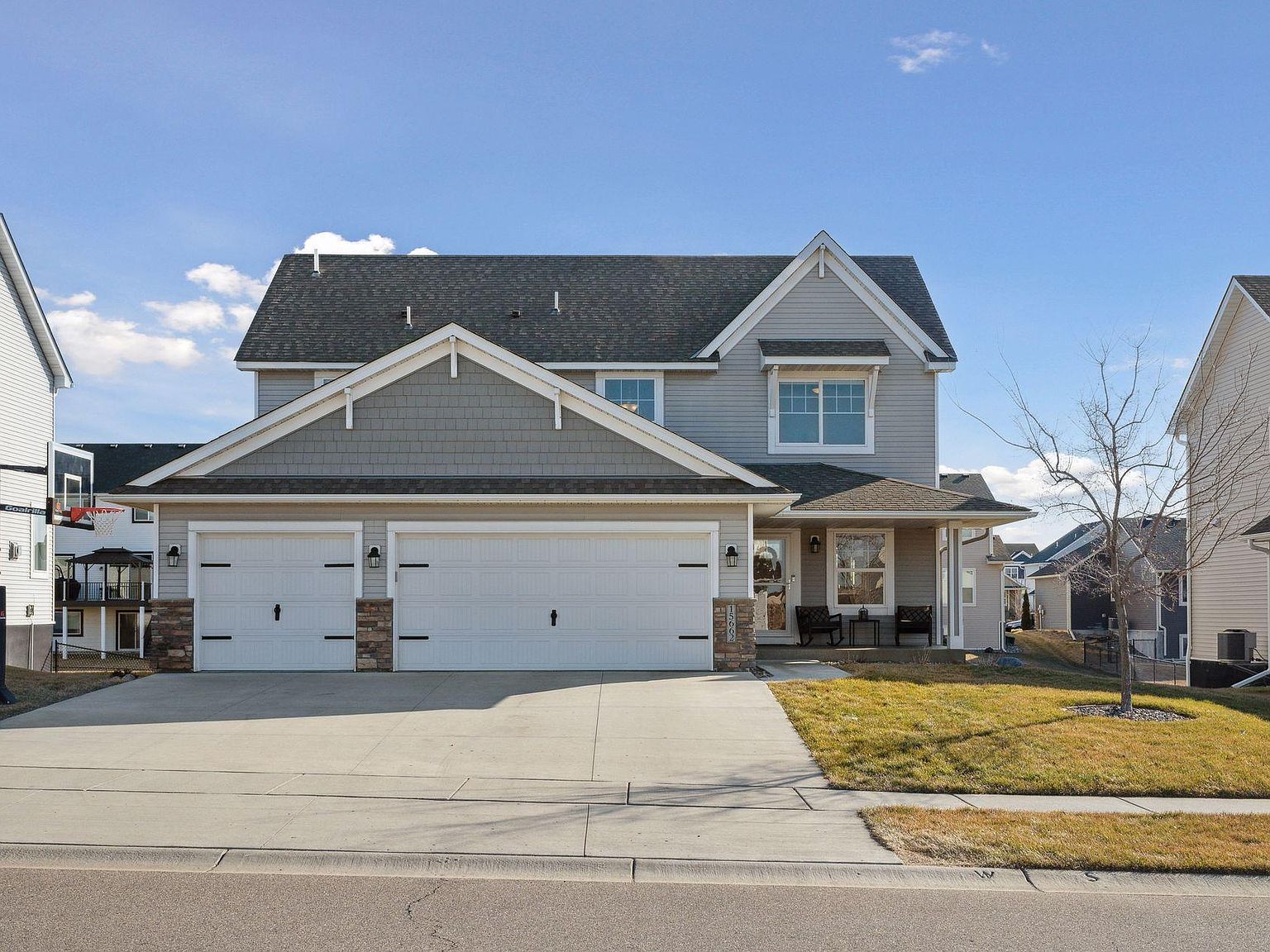 15662 Fairfield Dr, Apple Valley, MN 55124 | Zillow